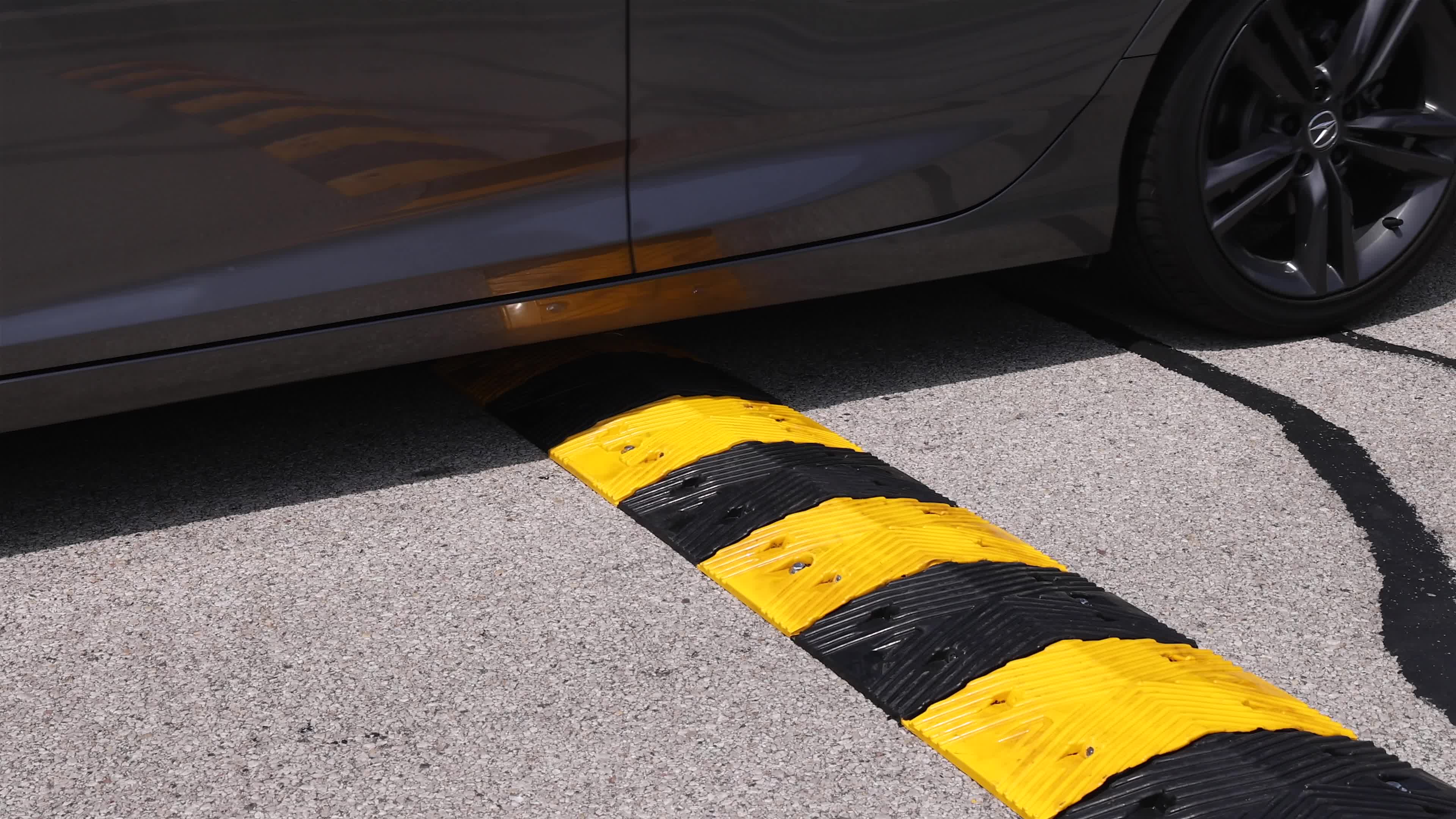 Speed Bump End Caps Heavy Duty Rubber End Caps For Speed Bumps ...